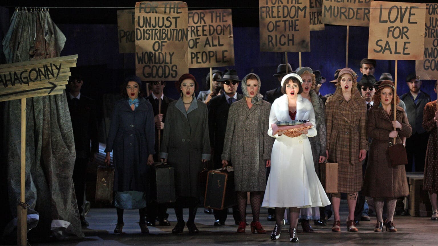 Epic Theatre: A Beginner’s Guide - Theatre Haus